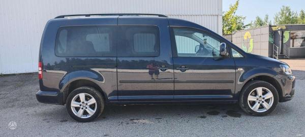Blue Volkswagen Caddy 2013 in Utena, with an engine capacity of 1.97 L and mileage of 263 thousand km for 7650 €, photo 6 on AUTOMOTO.COM.LV