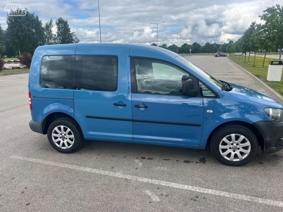 Zils Volkswagen Caddy 2013 Mažeikiai, ar dzinēja tilpumu 1.60 L un nobraukumu 472 tūkst. km par 3100 €, foto 5 vietnē AUTOMOTO.COM.LV