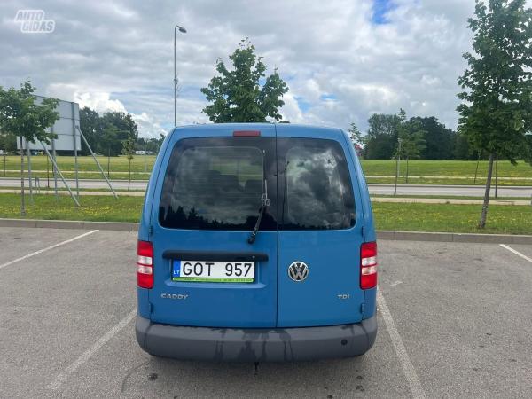 Blue Volkswagen Caddy 2013 in Mazeikiai, with an engine capacity of 1.60 L and mileage of 472 thousand km for 3100 €, photo 6 on AUTOMOTO.COM.LV
