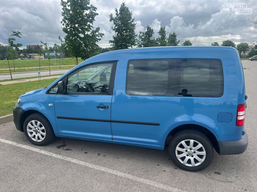 Zils Volkswagen Caddy 2013 Mažeikiai, ar dzinēja tilpumu 1.60 L un nobraukumu 472 tūkst. km par 3100 €, foto 9 vietnē AUTOMOTO.COM.LV