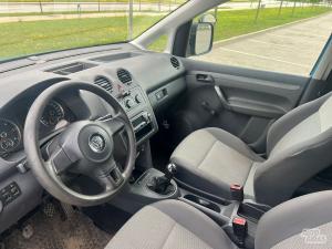 Zils Volkswagen Caddy 2013 Mažeikiai, ar dzinēja tilpumu 1.60 L un nobraukumu 472 tūkst. km par 3100 €, foto 10 vietnē AUTOMOTO.COM.LV