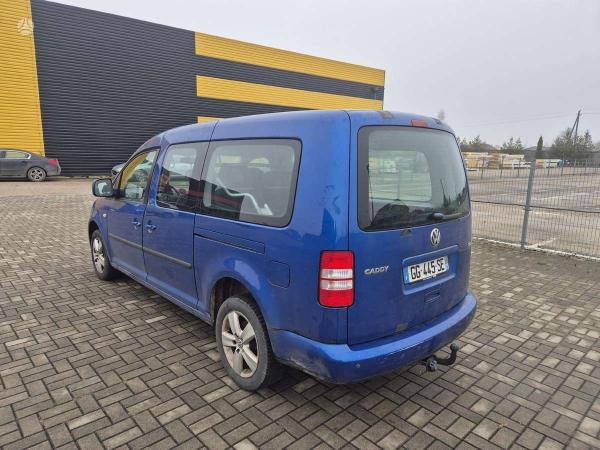 Blue Volkswagen Caddy 2014 in Taurage, with an engine capacity of 1.60 L and mileage of 248 thousand km for 4900 €, photo 2 on AUTOMOTO.COM.LV