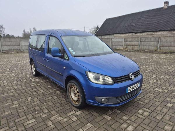 Blue Volkswagen Caddy 2014 in Taurage, with an engine capacity of 1.60 L and mileage of 248 thousand km for 4900 €, photo 4 on AUTOMOTO.COM.LV