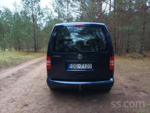 Blue Volkswagen Caddy 2014 in Daugavpils, with an engine capacity of 1.60 L and mileage of 229 thousand km for 6950 €, photo 9 on AUTOMOTO.COM.LV