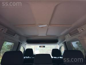 Blue Volkswagen Caddy 2014 in Daugavpils, with an engine capacity of 1.60 L and mileage of 229 thousand km for 6950 €, photo 11 on AUTOMOTO.COM.LV