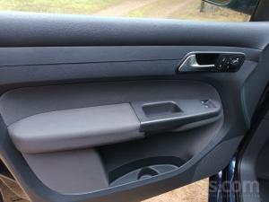 Blue Volkswagen Caddy 2014 in Daugavpils, with an engine capacity of 1.60 L and mileage of 229 thousand km for 6950 €, photo 15 on AUTOMOTO.COM.LV