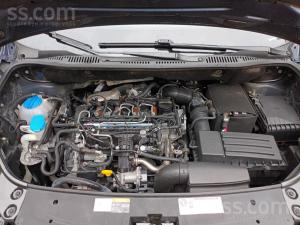 Blue Volkswagen Caddy 2014 in Daugavpils, with an engine capacity of 1.60 L and mileage of 229 thousand km for 6950 €, photo 20 on AUTOMOTO.COM.LV