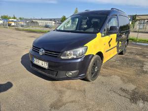 Blue Volkswagen Caddy 2014 in Vilnius, with an engine capacity of 2.00 L and mileage of 590 thousand km for 2700 €, photo 9 on AUTOMOTO.COM.LV
