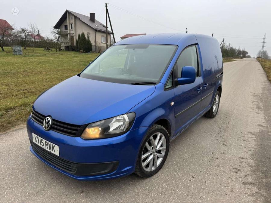 Blue Volkswagen Caddy 2015 in Vilnius, with an engine capacity of 1.60 L and mileage of 188 thousand km for 3100 €, photo 3 on AUTOMOTO.COM.LV