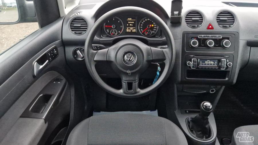 Zils Volkswagen Caddy 2015 Marijampole, ar dzinēja tilpumu 1.60 L un nobraukumu 2970 tūkst. km par 6750 €, foto 19 vietnē AUTOMOTO.COM.LV