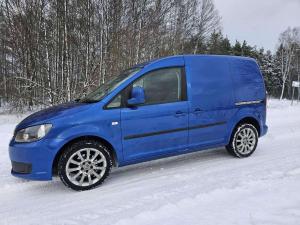 Blue Volkswagen Caddy 2015 in Salcininkai, with an engine capacity of 1.60 L and mileage of 188 thousand km for 2500 €, photo 6 on AUTOMOTO.COM.LV