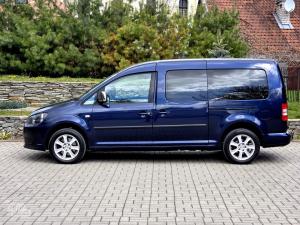 Blue Volkswagen Caddy 2015 in Vilnius, with an engine capacity of 1.60 L and mileage of 280 thousand km for 7500 €, photo 5 on AUTOMOTO.COM.LV