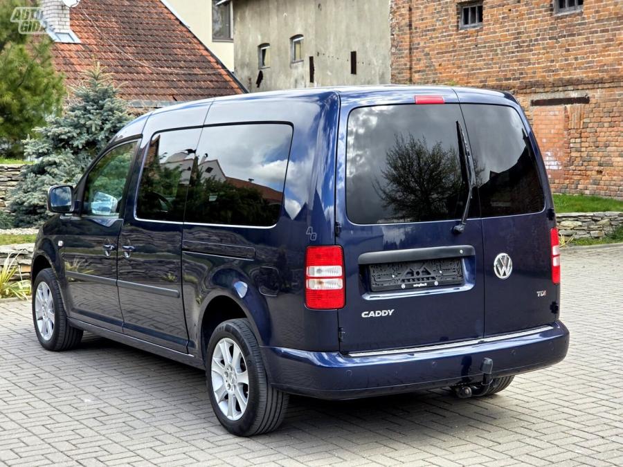 Blue Volkswagen Caddy 2015 in Vilnius, with an engine capacity of 1.60 L and mileage of 280 thousand km for 7500 €, photo 6 on AUTOMOTO.COM.LV