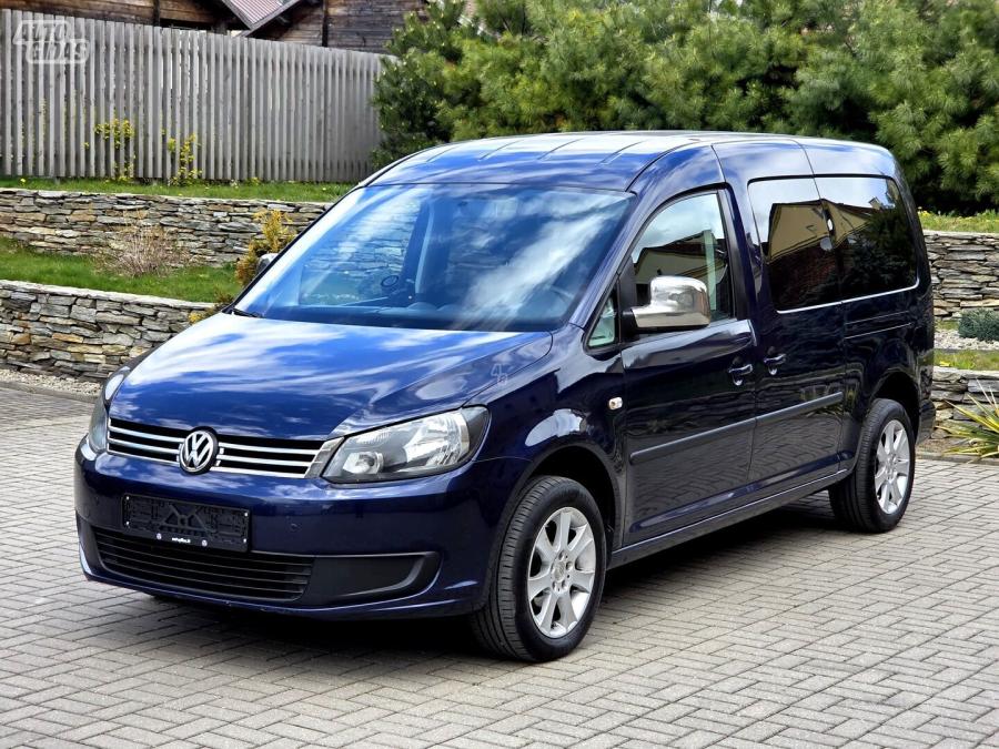 Blue Volkswagen Caddy 2015 in Vilnius, with an engine capacity of 1.60 L and mileage of 280 thousand km for 7500 €, photo 14 on AUTOMOTO.COM.LV