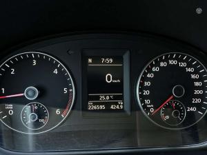Blue Volkswagen Caddy 2015 in Vilnius, with an engine capacity of 1.60 L and mileage of 227 thousand km for 9250 €, photo 8 on AUTOMOTO.COM.LV