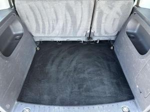 Blue Volkswagen Caddy 2015 in Vilnius, with an engine capacity of 1.60 L and mileage of 227 thousand km for 9250 €, photo 19 on AUTOMOTO.COM.LV