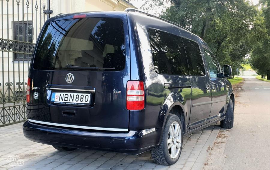 Blue Volkswagen Caddy 2015 in Vilnius, with an engine capacity of 1.60 L and mileage of 0 thousand km for 4600 €, photo 3 on AUTOMOTO.COM.LV