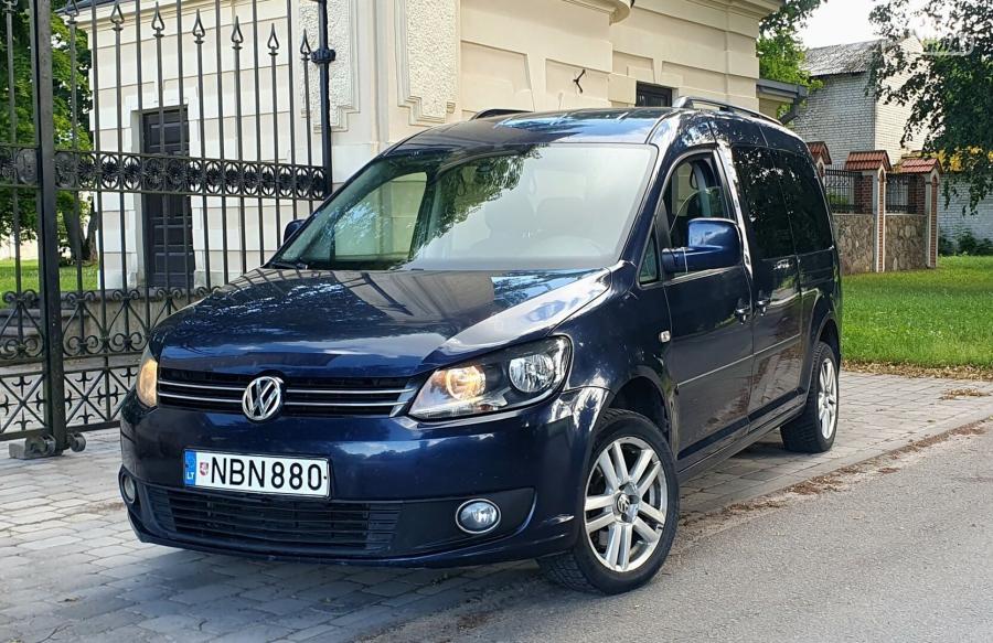 Blue Volkswagen Caddy 2015 in Vilnius, with an engine capacity of 1.60 L and mileage of 0 thousand km for 4600 €, photo 5 on AUTOMOTO.COM.LV