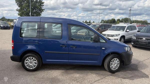 Zils Volkswagen Caddy 2015 Marijampole, ar dzinēja tilpumu 1.60 L un nobraukumu 290 tūkst. km par 6999 €, foto 2 vietnē AUTOMOTO.COM.LV