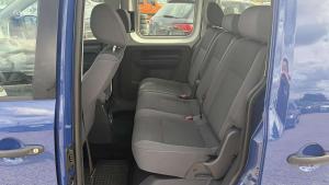 Blue Volkswagen Caddy 2015 in Marijampole, with an engine capacity of 1.60 L and mileage of 290 thousand km for 6999 €, photo 12 on AUTOMOTO.COM.LV