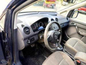 Blue Volkswagen Caddy 2015 in Vilnius, with an engine capacity of 1.60 L and mileage of 460 thousand km for 4450 €, photo 7 on AUTOMOTO.COM.LV