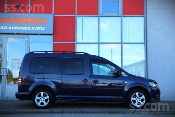 Blue Volkswagen Caddy 2015 in Riga, with an engine capacity of 2.00 L and mileage of 182 thousand km for 8995 €, photo 4 on AUTOMOTO.COM.LV