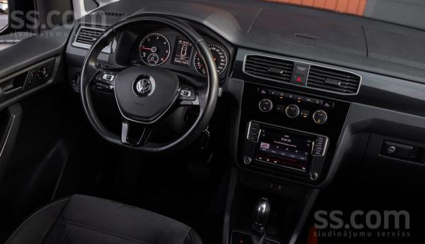 Blue Volkswagen Caddy 2016 in Jelgava, with an engine capacity of 2.00 L and mileage of 0 thousand km for 13700 €, photo 10 on AUTOMOTO.COM.LV
