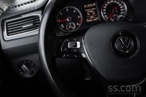Blue Volkswagen Caddy 2016 in Jelgava, with an engine capacity of 2.00 L and mileage of 0 thousand km for 13700 €, photo 26 on AUTOMOTO.COM.LV