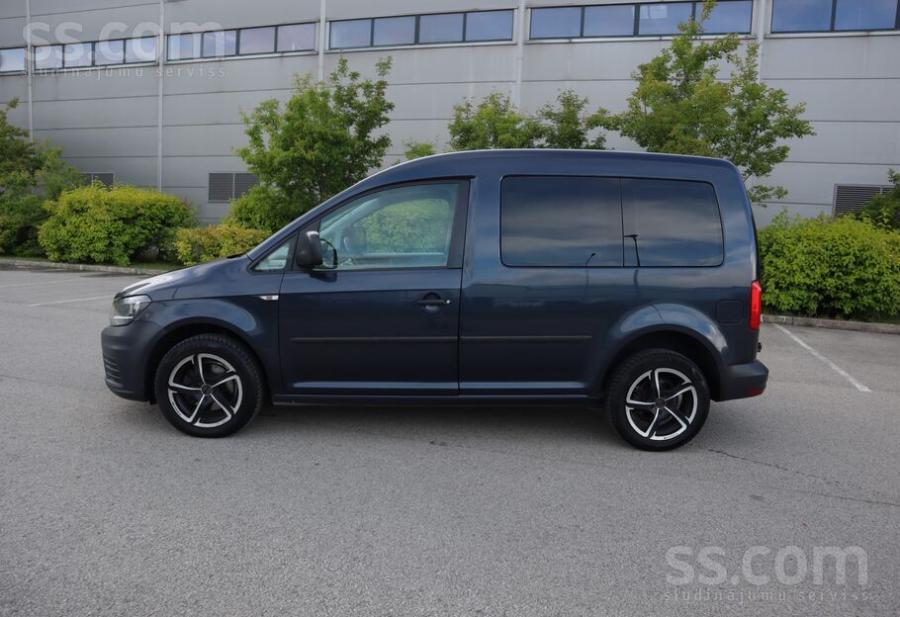 Zils Volkswagen Caddy 2016 Rīga, ar dzinēja tilpumu 2.00 L un nobraukumu 193 tūkst. km par 7490 €, foto 4 vietnē AUTOMOTO.COM.LV