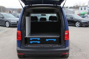 Blue Volkswagen Caddy 2016 in Tukums, with an engine capacity of 2.00 L and mileage of 294 thousand km for 8990 €, photo 22 on AUTOMOTO.COM.LV
