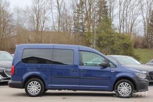 Blue Volkswagen Caddy 2016 in Tukums, with an engine capacity of 2.00 L and mileage of 294 thousand km for 8990 €, photo 26 on AUTOMOTO.COM.LV