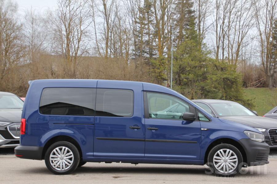 Blue Volkswagen Caddy 2016 in Tukums, with an engine capacity of 2.00 L and mileage of 294 thousand km for 8990 €, photo 26 on AUTOMOTO.COM.LV