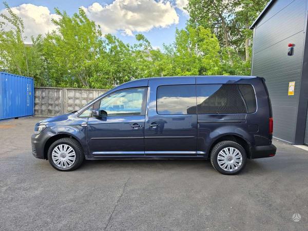 Blue Volkswagen Caddy 2016 in Kaunas, with an engine capacity of 1.97 L and mileage of 338 thousand km for 4800 €, photo 4 on AUTOMOTO.COM.LV
