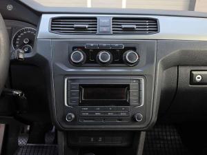 Zils Volkswagen Caddy 2016 Kauņa, ar dzinēja tilpumu 1.97 L un nobraukumu 338 tūkst. km par 4800 €, foto 30 vietnē AUTOMOTO.COM.LV