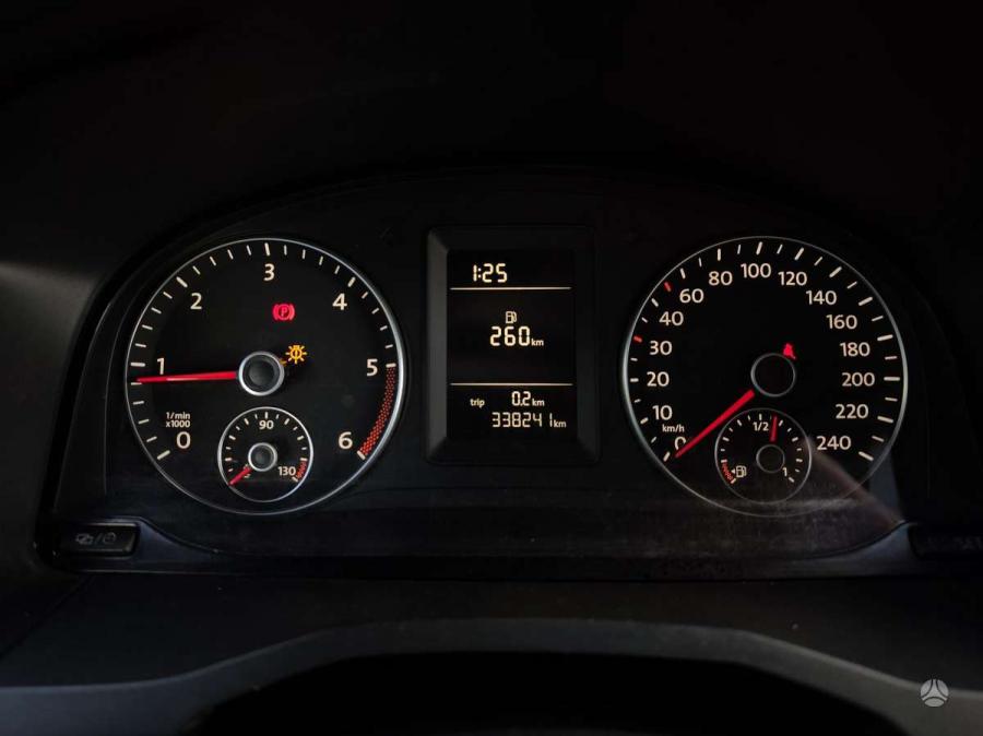 Zils Volkswagen Caddy 2016 Kauņa, ar dzinēja tilpumu 1.97 L un nobraukumu 338 tūkst. km par 4800 €, foto 31 vietnē AUTOMOTO.COM.LV