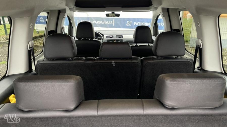 Blue Volkswagen Caddy 2016 in Marijampole, with an engine capacity of 2.00 L and mileage of 310 thousand km for 9790 €, photo 24 on AUTOMOTO.COM.LV