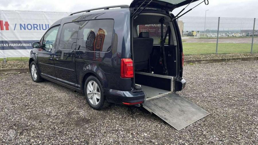 Zils Volkswagen Caddy 2016 Marijampole, ar dzinēja tilpumu 1.97 L un nobraukumu 310 tūkst. km par 9790 €, foto 5 vietnē AUTOMOTO.COM.LV