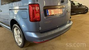 Blue Volkswagen Caddy 2016 in Riga, with an engine capacity of 2.00 L and mileage of 222 thousand km for 10500 €, photo 5 on AUTOMOTO.COM.LV