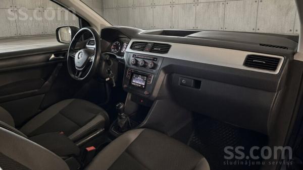 Zils Volkswagen Caddy 2016 Rīga, ar dzinēja tilpumu 2.00 L un nobraukumu 222 tūkst. km par 10500 €, foto 5 vietnē AUTOMOTO.COM.LV