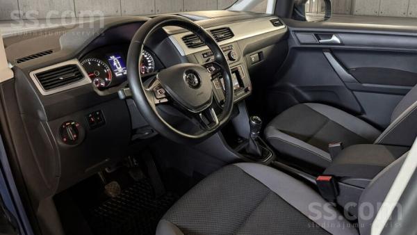 Zils Volkswagen Caddy 2016 Rīga, ar dzinēja tilpumu 2.00 L un nobraukumu 222 tūkst. km par 10500 €, foto 6 vietnē AUTOMOTO.COM.LV