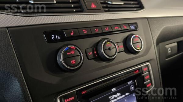 Zils Volkswagen Caddy 2016 Rīga, ar dzinēja tilpumu 2.00 L un nobraukumu 222 tūkst. km par 10500 €, foto 9 vietnē AUTOMOTO.COM.LV