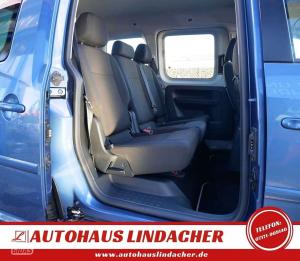 Blue Volkswagen Caddy 2018 in Kaunas, with an engine capacity of 2.00 L and mileage of 85 thousand km for 23193 €, photo 15 on AUTOMOTO.COM.LV