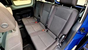 Blue Volkswagen Caddy 2018 in Kretinga, with an engine capacity of 2.00 L and mileage of 189 thousand km for 9850 €, photo 24 on AUTOMOTO.COM.LV