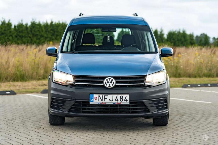 Zils Volkswagen Caddy 2019 Klaipėda, ar dzinēja tilpumu 1.97 L un nobraukumu 101 tūkst. km par 13500 €, foto 3 vietnē AUTOMOTO.COM.LV