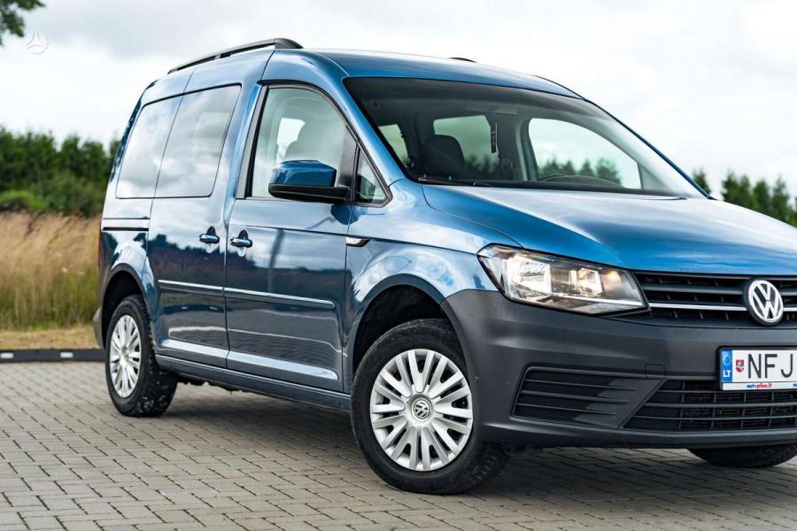 Zils Volkswagen Caddy 2019 Klaipėda, ar dzinēja tilpumu 1.97 L un nobraukumu 101 tūkst. km par 13500 €, foto 8 vietnē AUTOMOTO.COM.LV