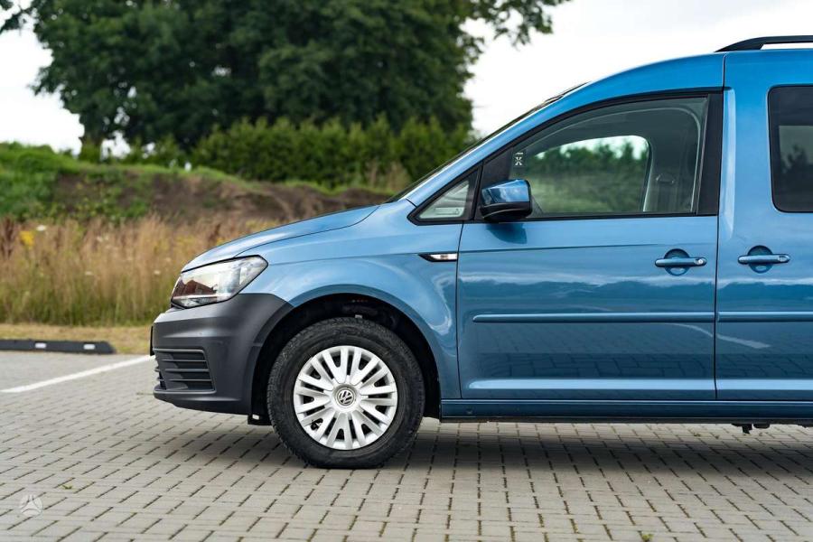 Zils Volkswagen Caddy 2019 Klaipėda, ar dzinēja tilpumu 1.97 L un nobraukumu 101 tūkst. km par 13500 €, foto 11 vietnē AUTOMOTO.COM.LV