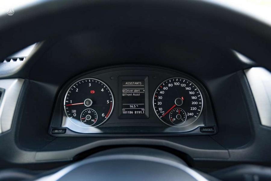 Zils Volkswagen Caddy 2019 Klaipėda, ar dzinēja tilpumu 1.97 L un nobraukumu 101 tūkst. km par 13500 €, foto 21 vietnē AUTOMOTO.COM.LV