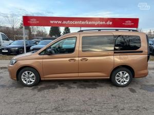 Blue Volkswagen Caddy 2021 in Kaunas, with an engine capacity of 1.50 L and mileage of 40 thousand km for 27447 €, photo 4 on AUTOMOTO.COM.LV