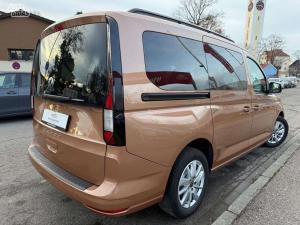 Blue Volkswagen Caddy 2021 in Kaunas, with an engine capacity of 1.50 L and mileage of 40 thousand km for 27447 €, photo 7 on AUTOMOTO.COM.LV