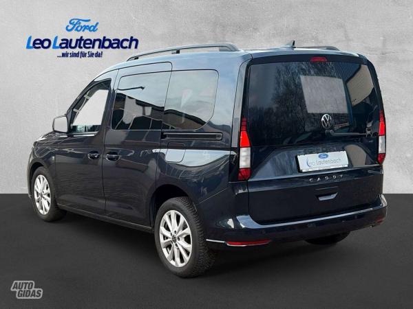 Blue Volkswagen Caddy 2022 in Kaunas, with an engine capacity of 2.00 L and mileage of 50 thousand km for 28477 €, photo 3 on AUTOMOTO.COM.LV